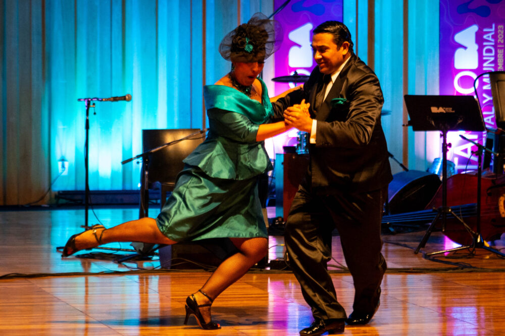 EL TANGO: ENTRE LA HISTORIA Y EL MEZTIZAJE - Otra Buenos Aires